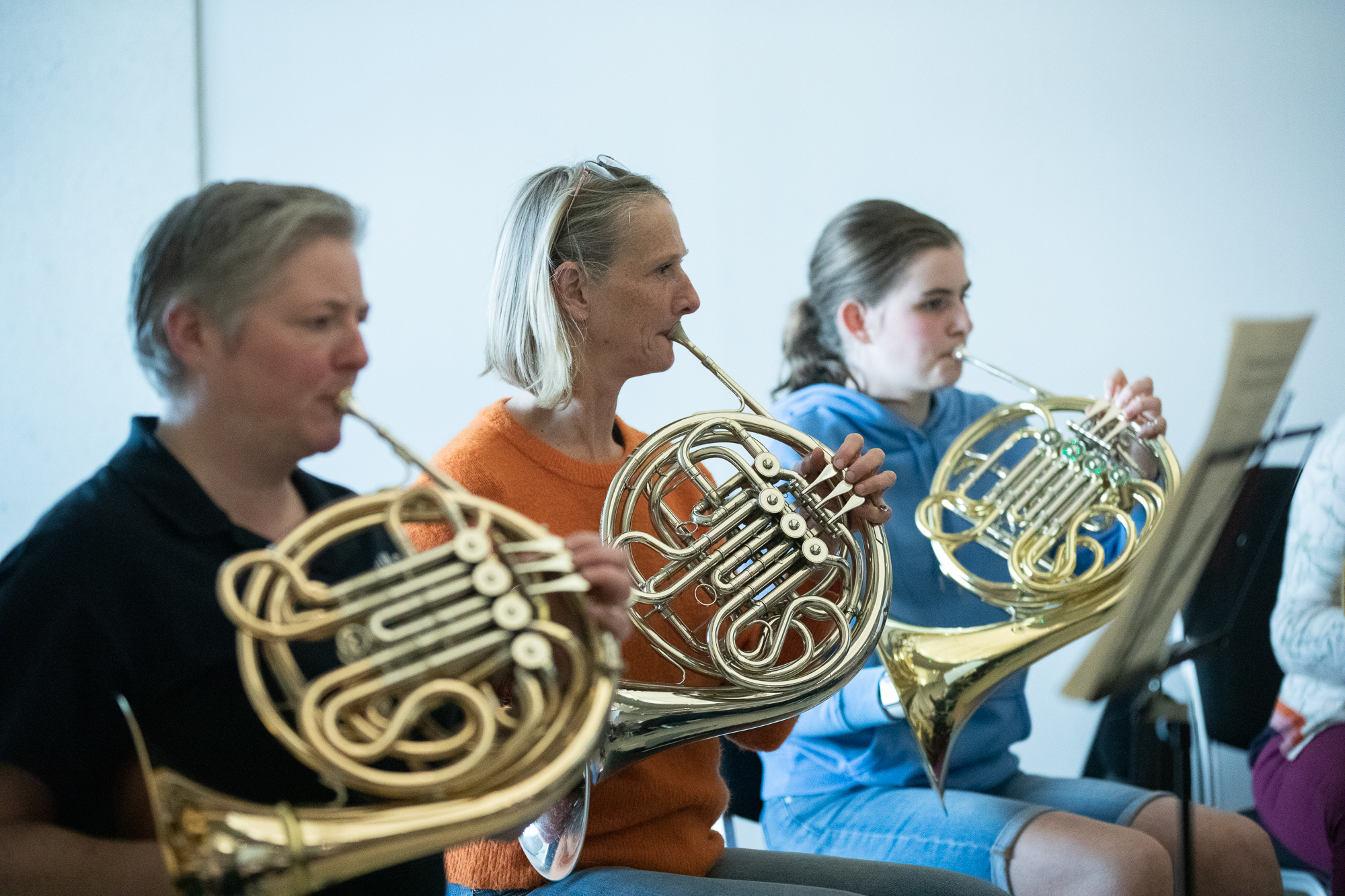JOIN OUR GRADE-A-THON CHALLENGE! - Music in the Round